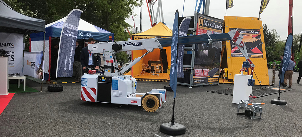 Valla and Elebia take lifting productivity to the next level | Hird