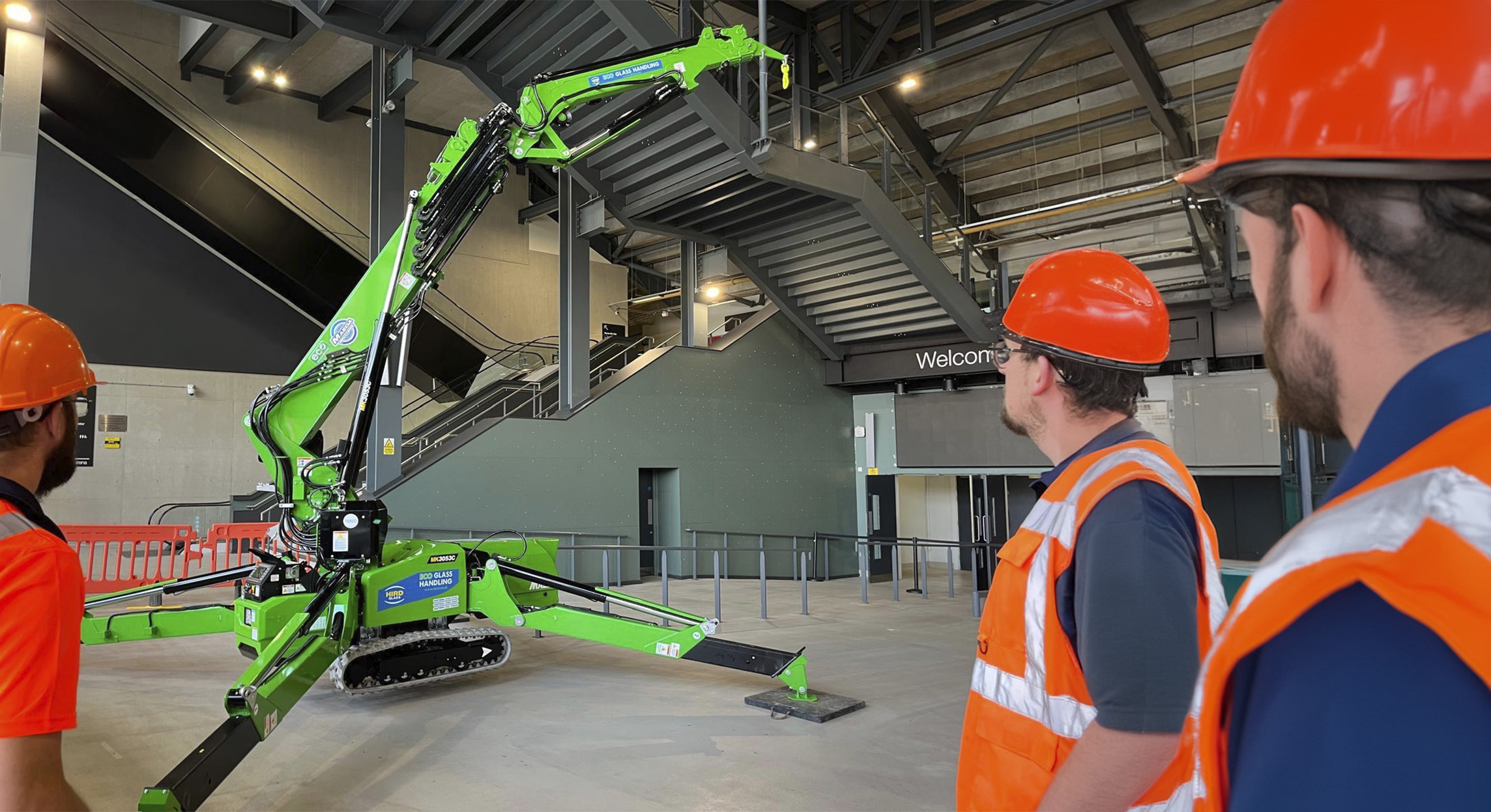 Hird completes a world’s first lift with Maeda’s latest crane | Hird