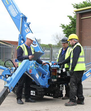 CPCS A66 Compact Crane (A. Static Stabilisers) | Hird
